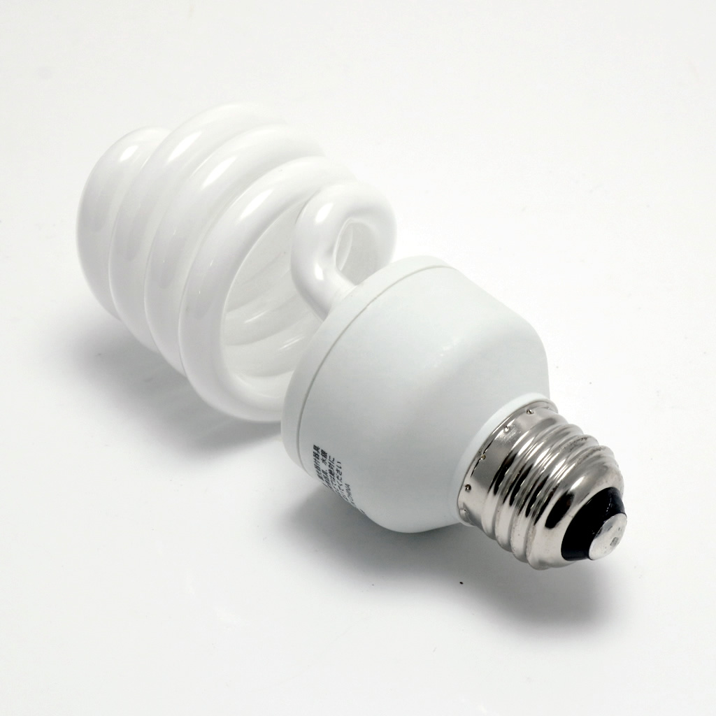 オーム電機(OHM) エコデンキュウ スパイラル形 18W EFD25EL/18-SP・EFD25ED/18-SP 電球形蛍光灯 E26口金 激安価格販売：アカリセンター