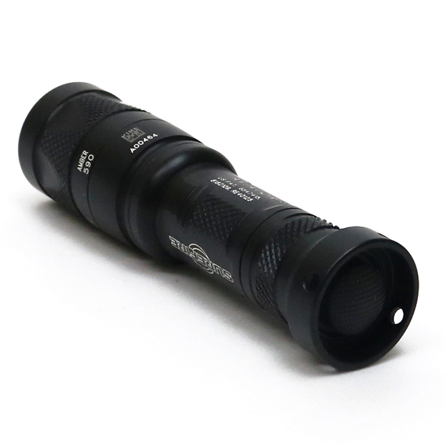 SUREFIRE(シュアファイア) Aviator アヴィエイター デュアルカラーフラッシュライト 激安価格販売：アカリセンター