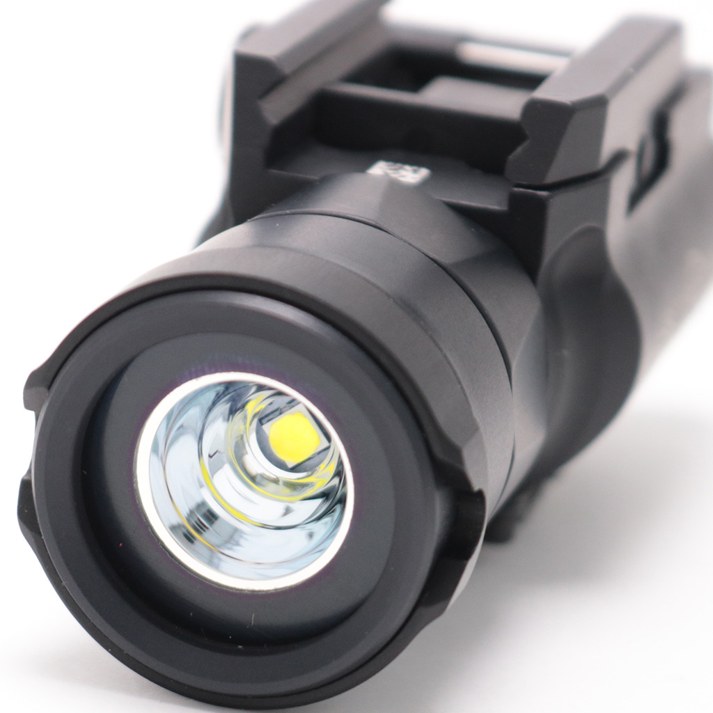 SUREFIRE（シュアファイア）XH35 2段階調光 MASTERFIRE対応ウェポンライト 激安価格販売：アカリセンター