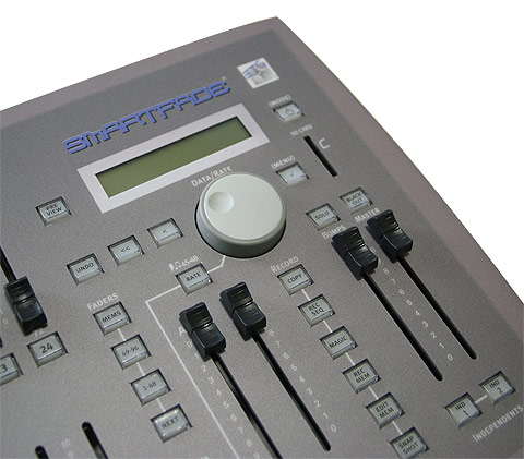 ETC SMART FADE 2496 DMXコントローラー 激安価格販売：アカリセンター